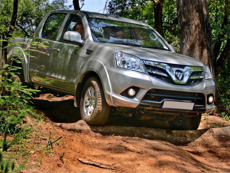 Top 3 Foton Tunland features that stand out from the competition ...