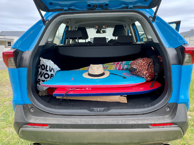 Toyota RAV4 2.5 Hybrid GX (2021) Review - Expert Toyota RAV4 Car ...