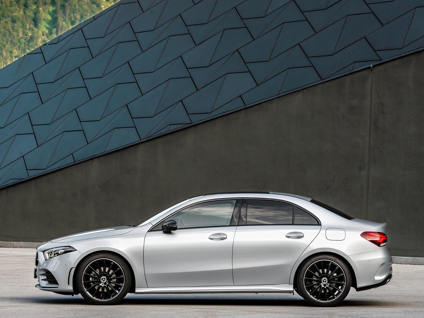 What is a car wheelbase? - Buying a Car - AutoTrader