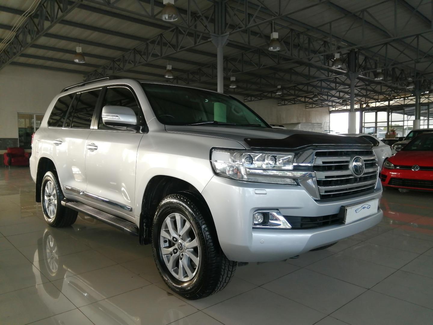 Toyota Land Cruiser 200 4.5D-4D V8 VX-R for sale in Boksburg - ID ...