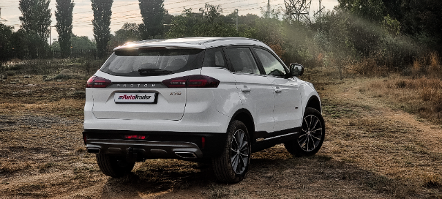 Proton X70 1.5T Premium X (2022) Review - Expert Proton X70 Car Reviews ...