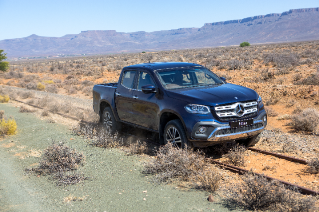 Mercedes-Benz X-Class vs Toyota Hilux vs Nissan Navara: Which one has ...