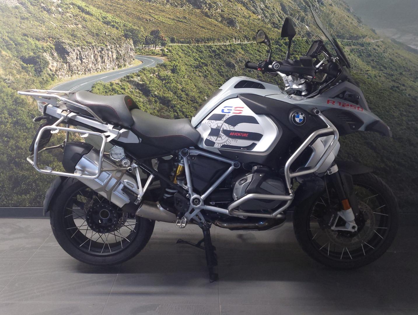 BMW Motorrad Montana | Welcome to BMW. Zambesi Auto Motorrad