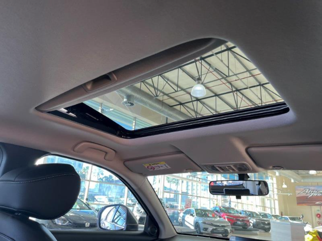 2024 Honda Elevate 1.5 Elegance Review - Expert Honda Elevate Car ...