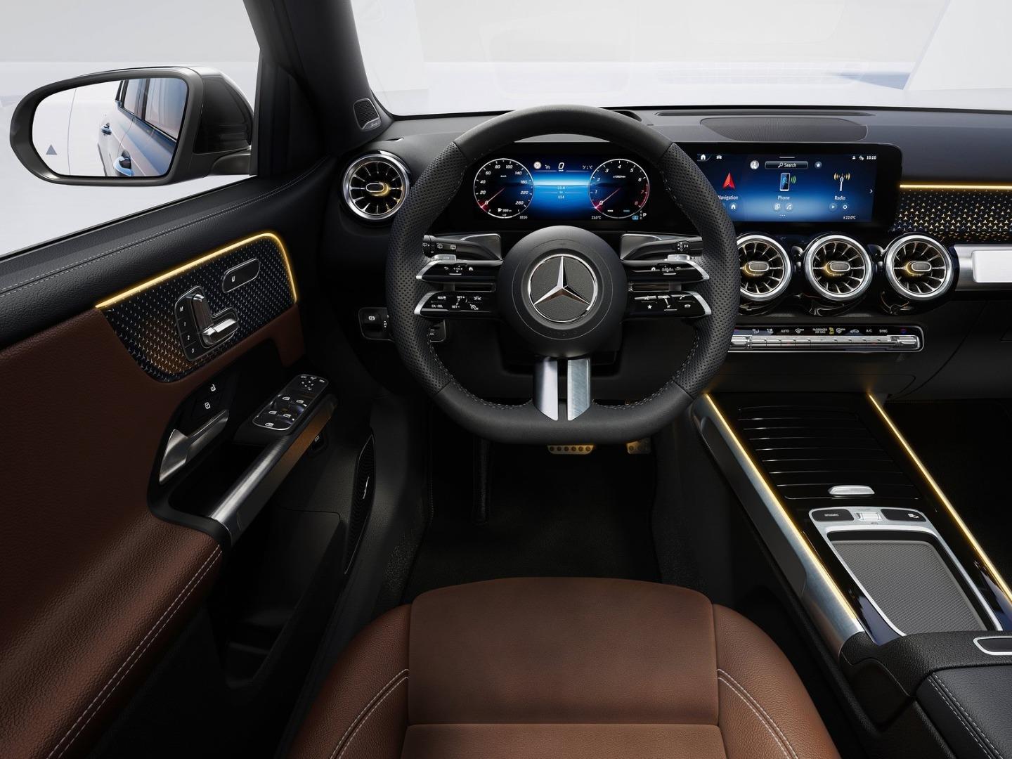 Is the Mercedes-Benz GLB good for new drivers? - Buying a Car - AutoTrader