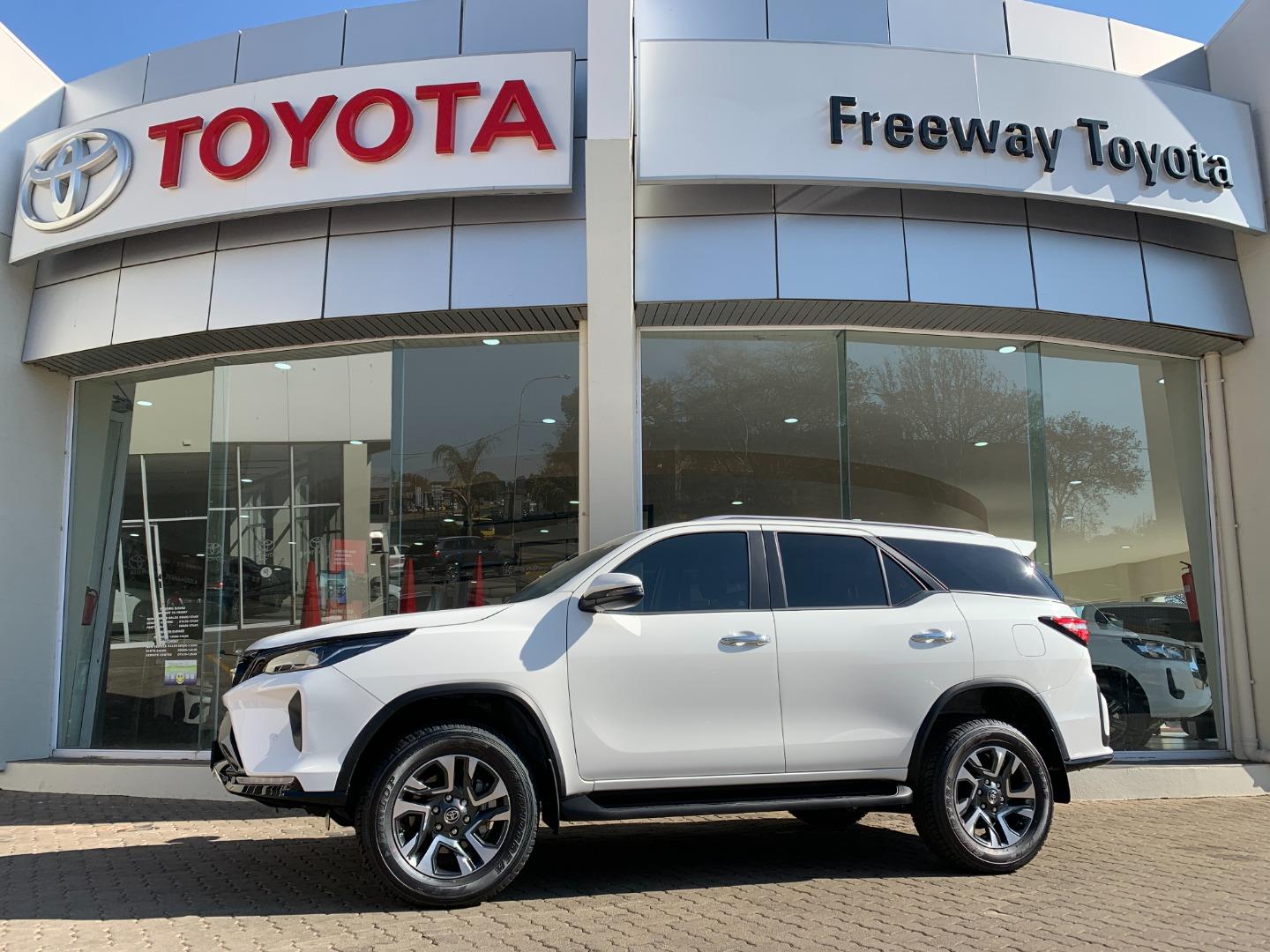 Toyota Fortuner 2.4GD-6 4x4 for sale in Johannesburg - ID: 27518418 ...