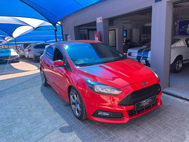 Ford Focus ST cars for sale in South Africa - AutoTrader