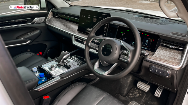 GWM P500 double cab (2024) First Drive Review - Big, Bold, Bourgeois ...