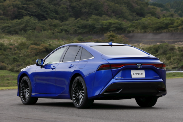 Toyota bZ4X (2024) and Toyota Mirai: Quick First Drive Review ...