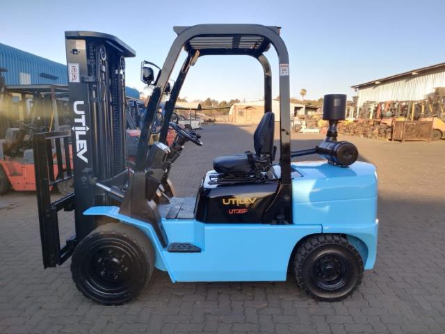 Forklifts for sale in South Africa - AutoTrader