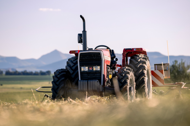 Unleashing Power and Versatility: The Massey Ferguson MF 200 Xtra ...