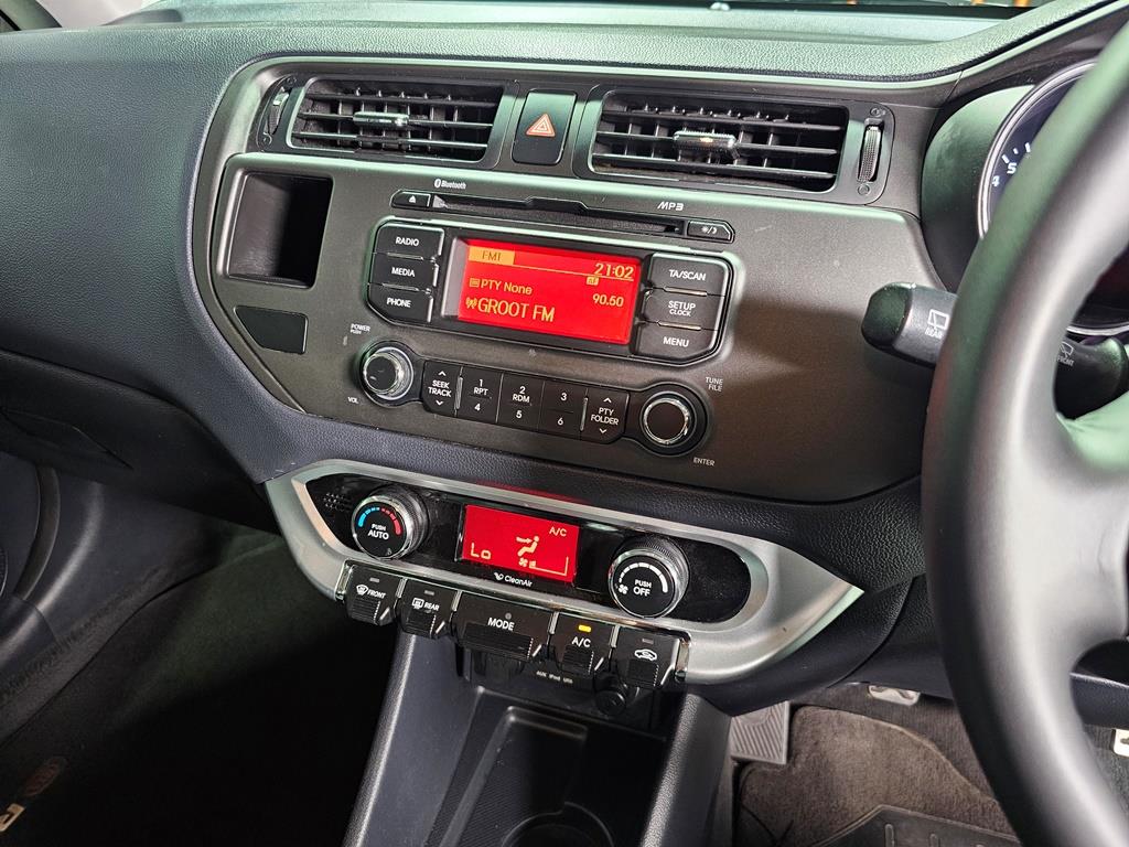 2014 Kia Rio hatch 1.4 Tec - Mit-Mak Motors