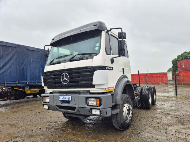 Mercedes-Benz powerliner trucks for sale in South Africa - AutoTrader