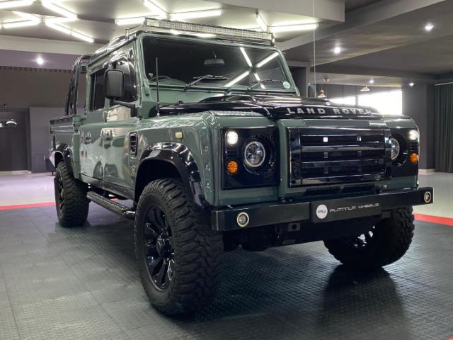 Research and Compare Land Rover Defender 130 D350 X Cars - AutoTrader