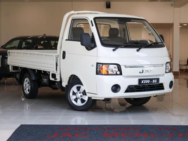 JAC X200 pricing information, vehicle specifications, reviews and more ...