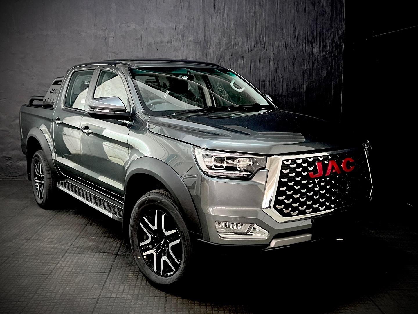 JAC T8 2.0CTi Double Cab Super Lux for sale in Durban - ID: 28337459 ...