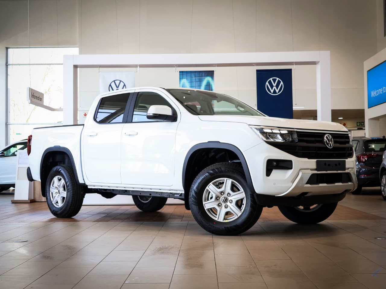 Volkswagen Amarok 2.0TDI Double Cab Life Auto for sale in Pretoria - ID ...