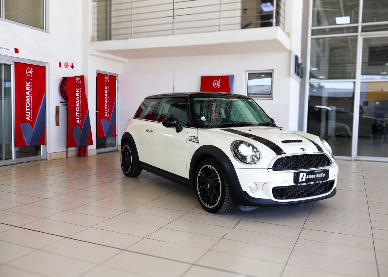MINI Hatch Cooper S Hatch 3-Door for sale in Secunda - ID: 28205448 ...