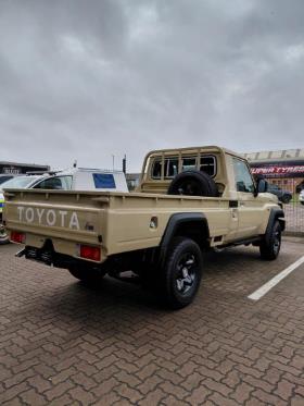 Toyota Land Cruiser 79 4.2D Single Cab for sale in Richards Bay - ID ...