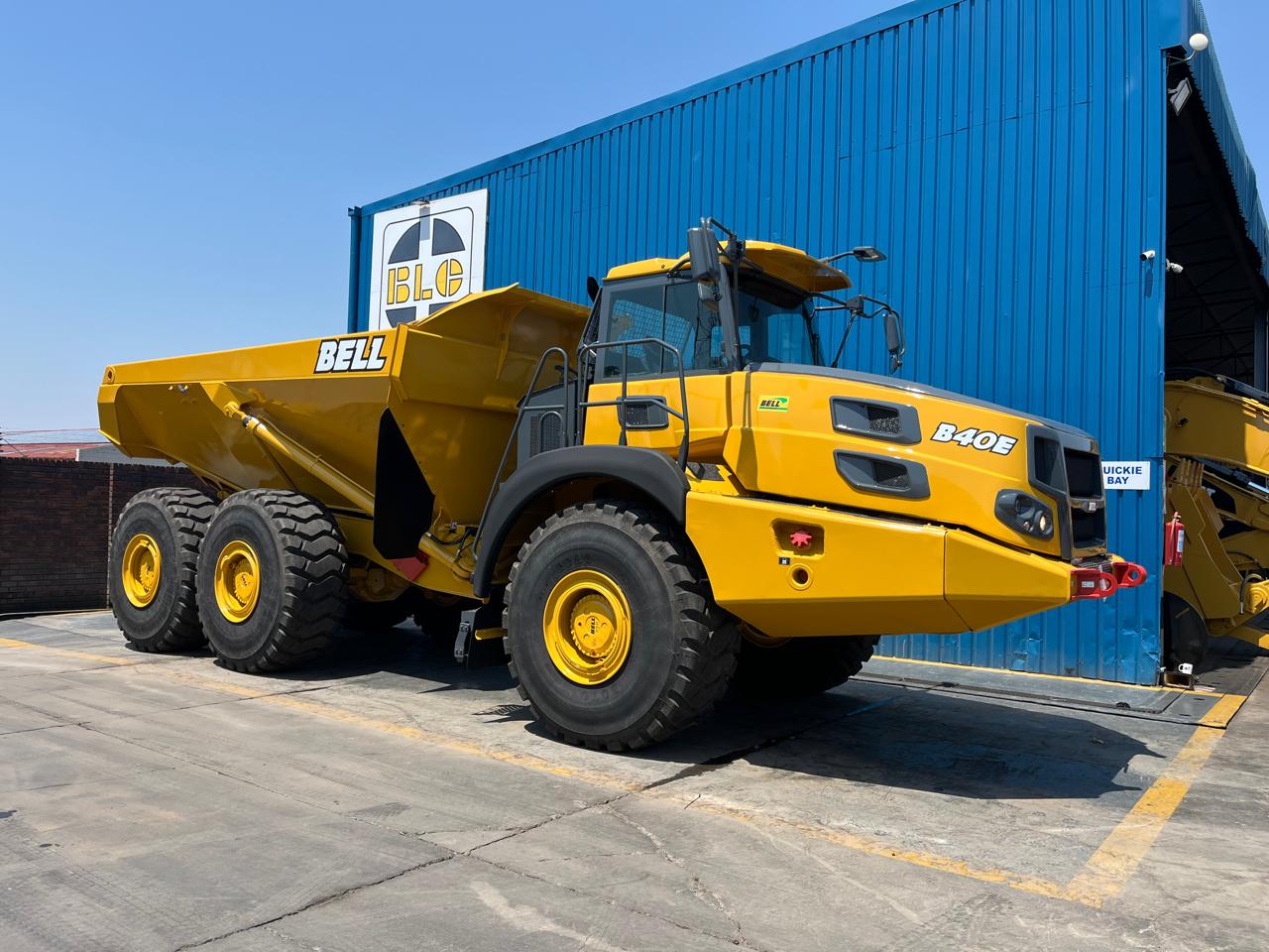 Bell B40E DUMP TRUCK for sale in Johannesburg - ID: 28427469 - AutoTrader