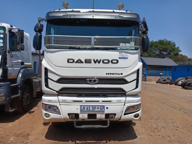 Daewoo MAXIMUS KL3 TX truck tractors for sale in South Africa - AutoTrader