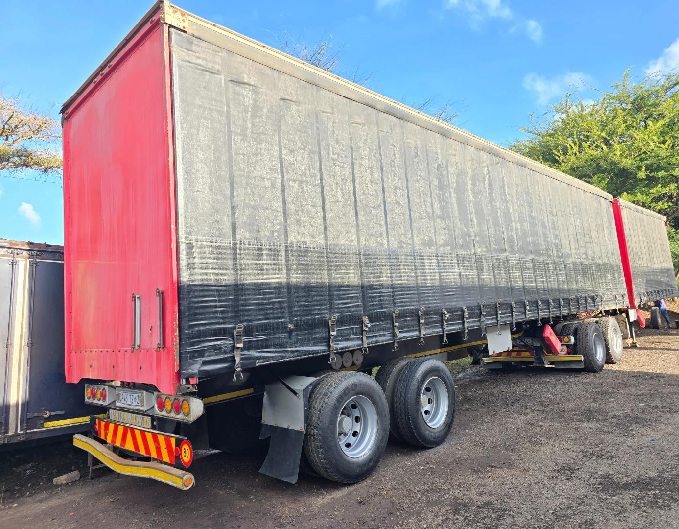 Henred Freuhauf SUPERLINK Tautliner for sale in Durban - ID: 28301063 ...