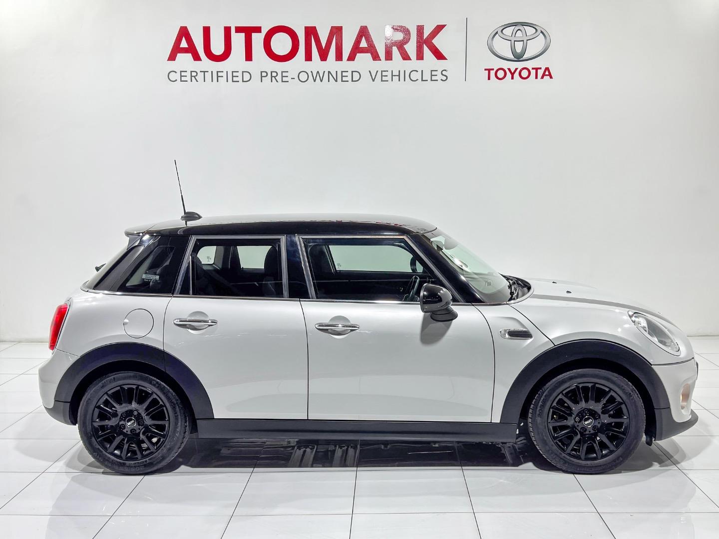 MINI Hatch Cooper Hatch 5-Door Auto for sale in Midrand - ID: 28330545 ...