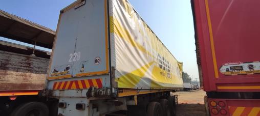 Afrit Curtain side for sale in Krugersdorp - ID: 28374726 - AutoTrader