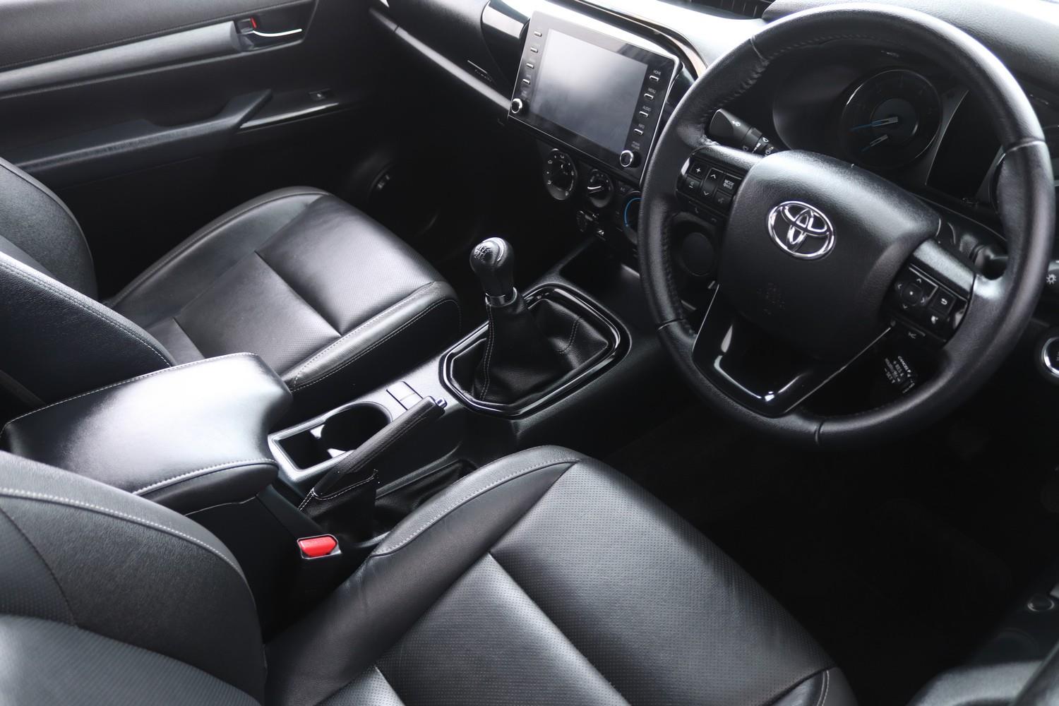 Toyota Hilux 2.8GD-6 Xtra Cab Legend Manual for sale in Klerksdorp - ID ...