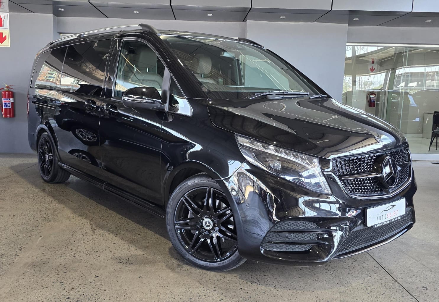 Mercedes-Benz V-Class V300d Exclusive AMG Line for sale in ...