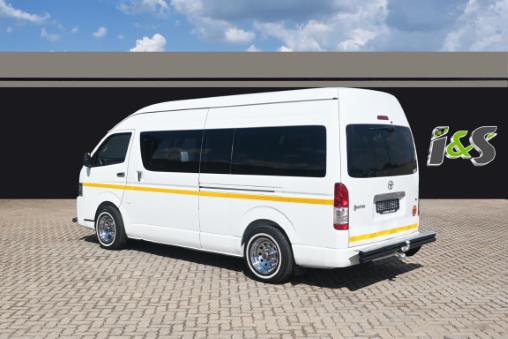 Toyota Quantum 2.5D-4D GL 14-Seater Bus for sale in Vereeniging - ID ...