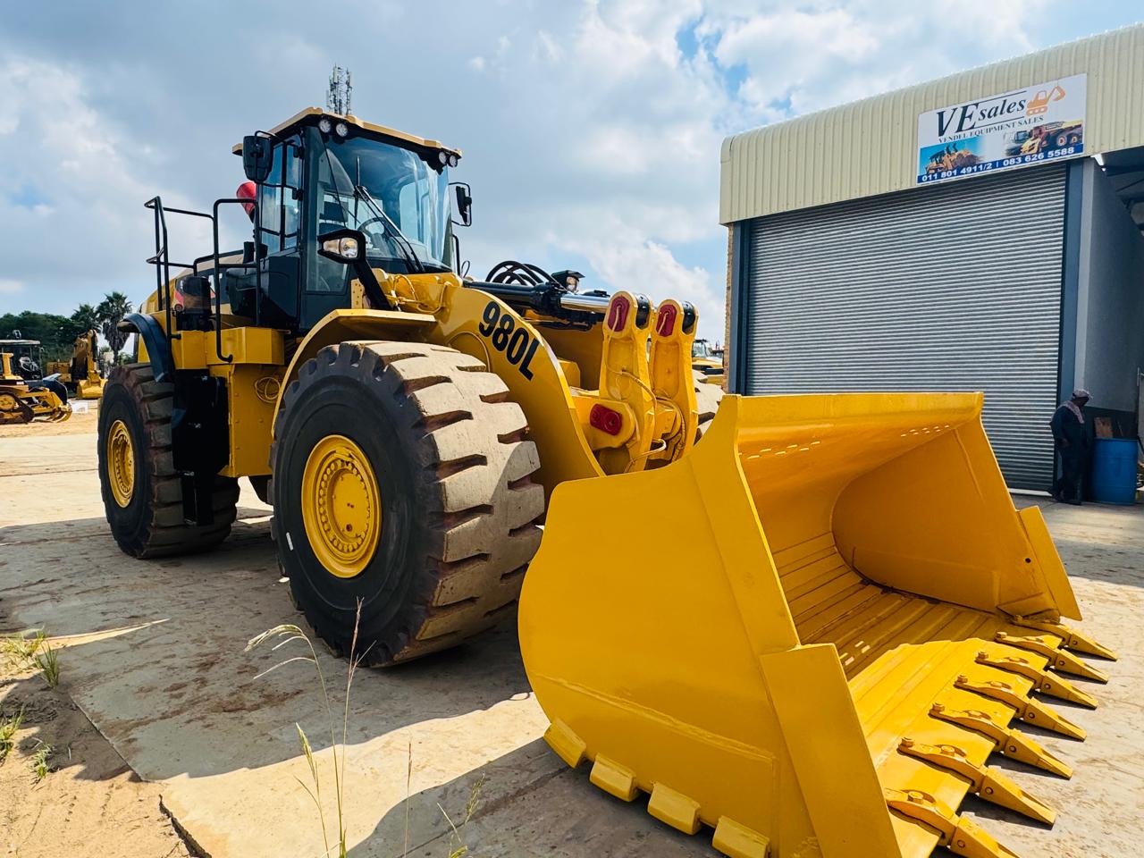 Front end loaders for sale in South Africa - AutoTrader