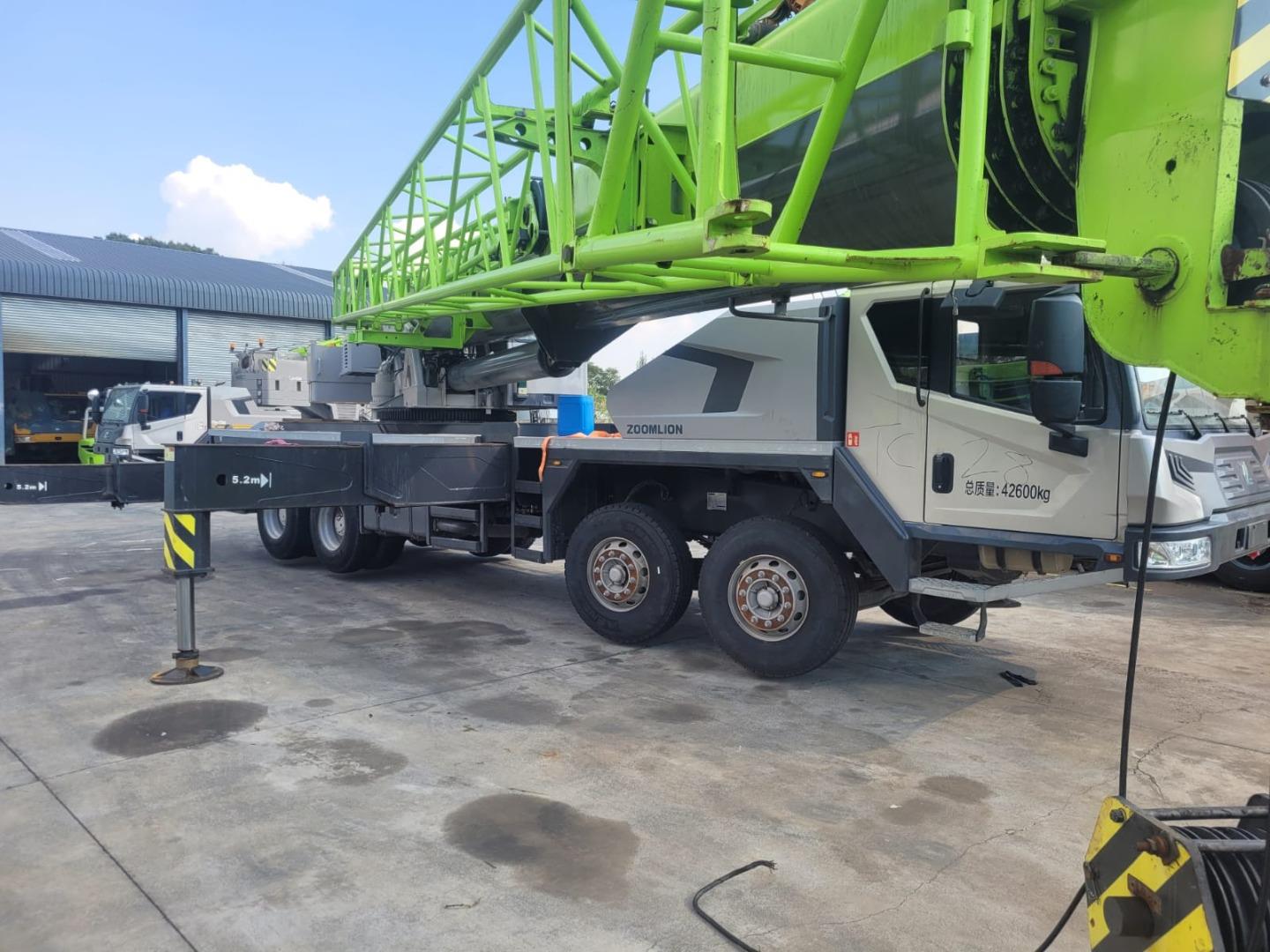 Zoomlion cranes for sale in South Africa - AutoTrader