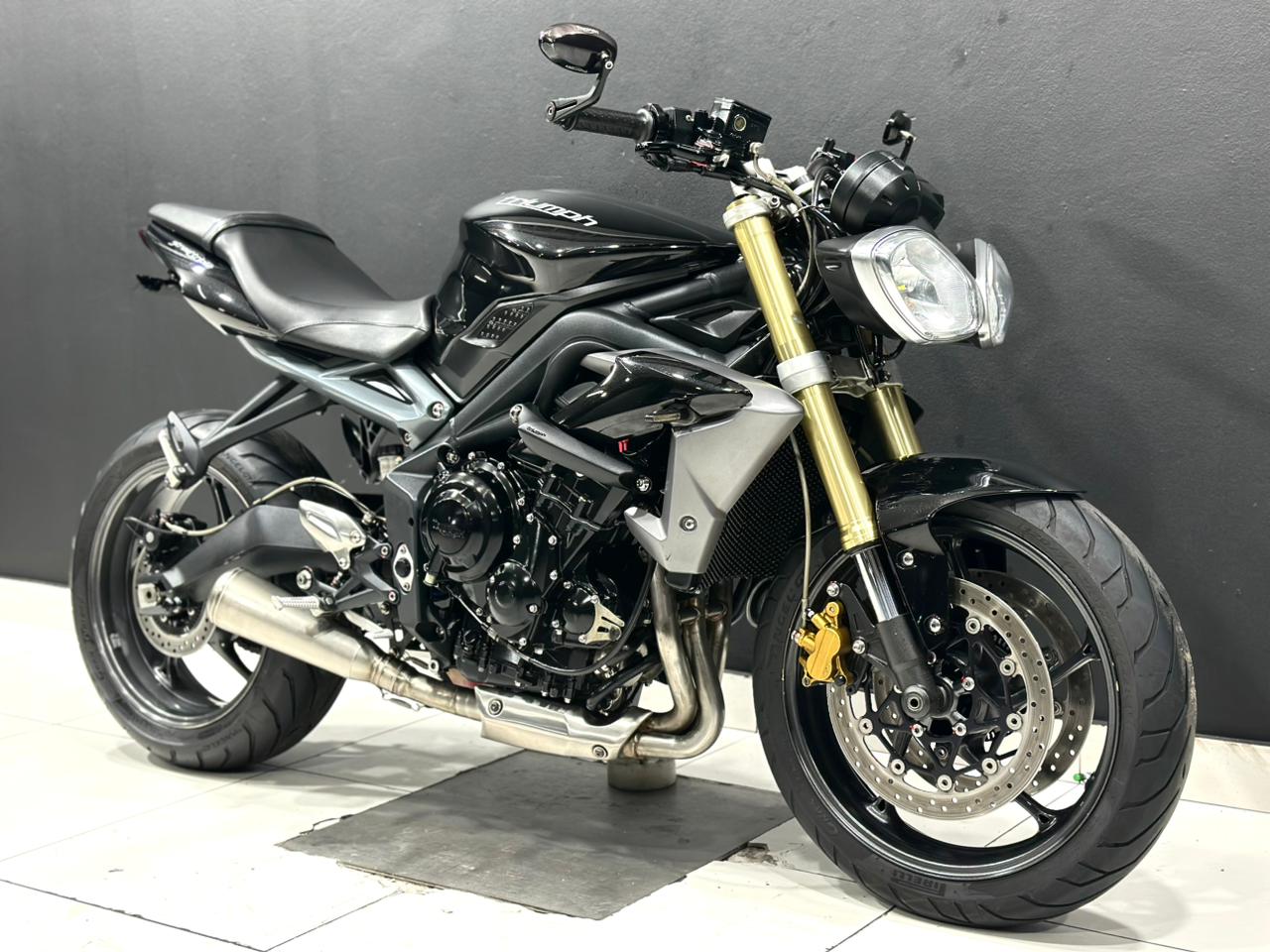Triumph Street Triple for sale in Sandton - ID: 28566331 - AutoTrader