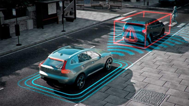 Top 5 safety features on a Volvo XC90 - Buying a Car - AutoTrader