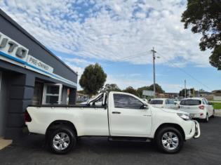 Toyota Hilux 2.4GD-6 SRX for sale in Port Elizabeth - ID: 28625600 ...
