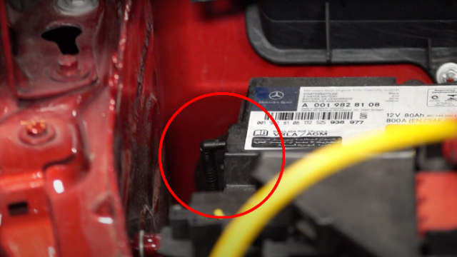 How to replace the car battery on a Mercedes-AMG GLC - Car Ownership ...